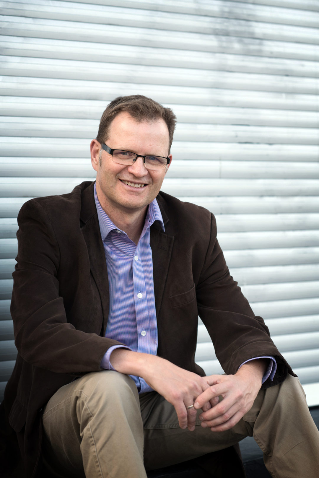 Contact | David Leach